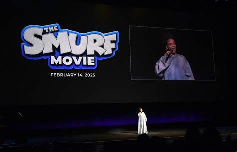 Rihanna Vai Dublar A Personagem Smurfette Em Novo Filme Dos Smurfs