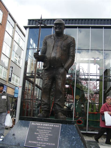 Fred Dibnah Statue Oxford Street Bolton Statue Of Fred D Flickr
