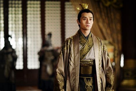 琅琊榜：靖王大哭，连怀孕的靖王妃都劝不住，这是发生什么事情了