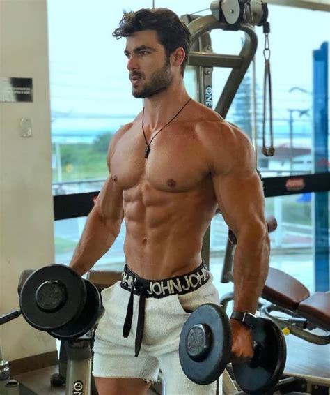 Pin By Chernè Fourie On Eye Candy Full Body Workout Gym Guys Gym Body