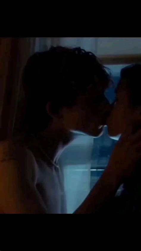 Hot Night Kiss Moments Coppie Sensuali Coppie Romantiche Coppie Felici