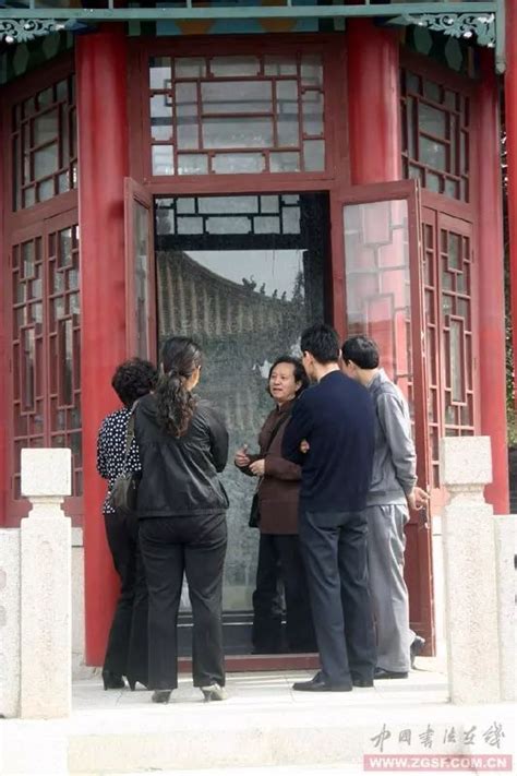 刘正成书法的行为性特征——江山寻绎，众里寻她千百度 搜狐大视野 搜狐新闻