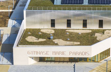 Au Bourget Le Gymnase Marie Paradis Signé Archi5 Chroniques D