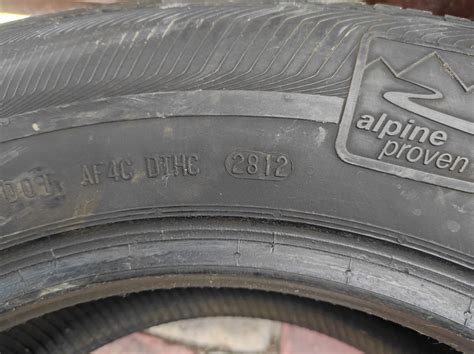 2 зимние шины R16 235/60 Semperito