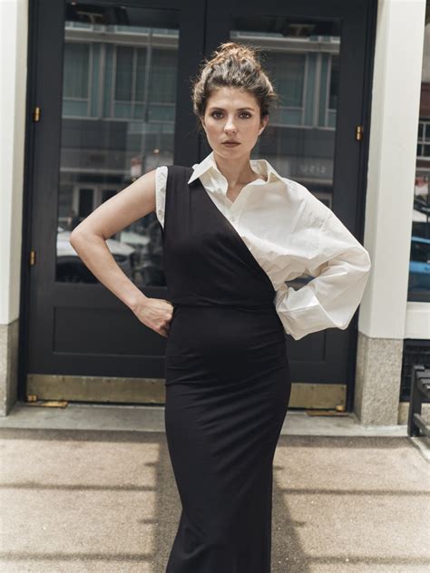 A New York Minute With Emily Bader — Rose And Ivy