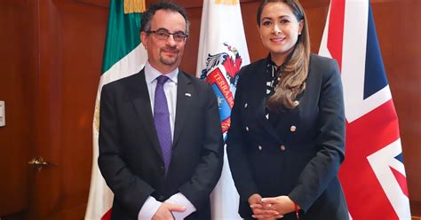 TERE JIMÉNEZ ESTRECHA LAZOS DE COLABORACIÓN CON EL EMBAJADOR DEL REINO