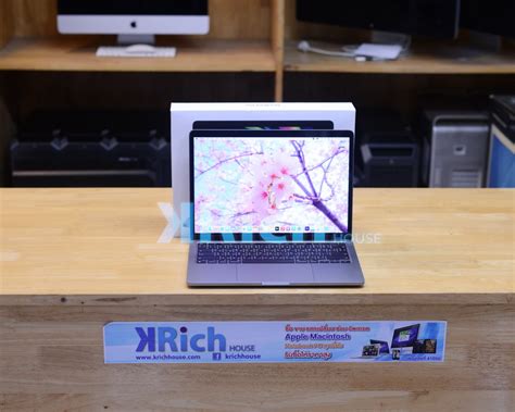 Macbook Pro Inch Apple M Core Gpu Ram Gb Ssd Gb