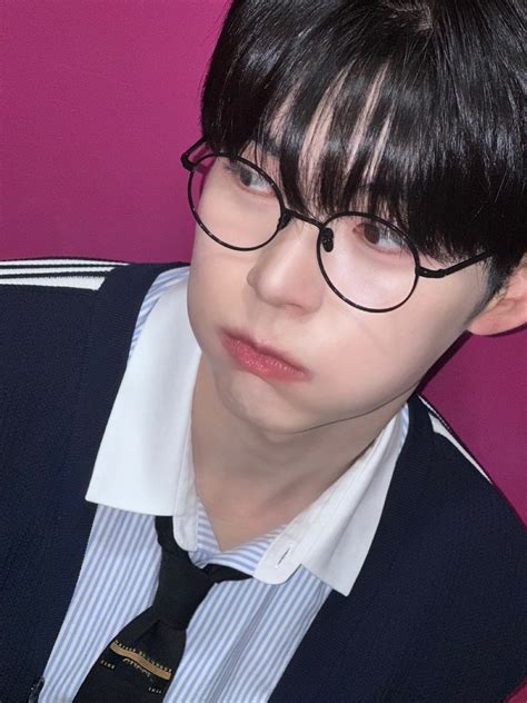 잡담 성한빈 셀카 보내줌 인스티즈instiz 연예 카테고리