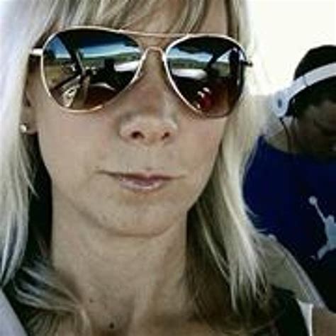 Stream Michelle Bruce Kinkade Music Listen To Songs Albums