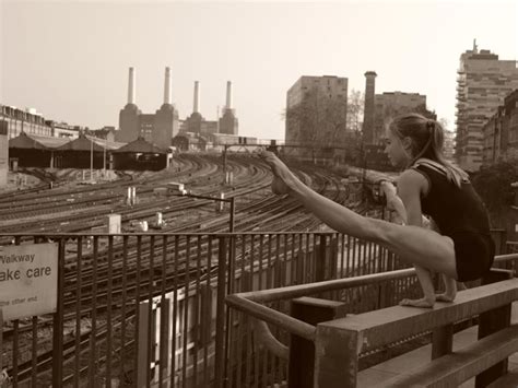 Calisthenics Rosie Burr Nomadic Gymnast And Personal Trainer