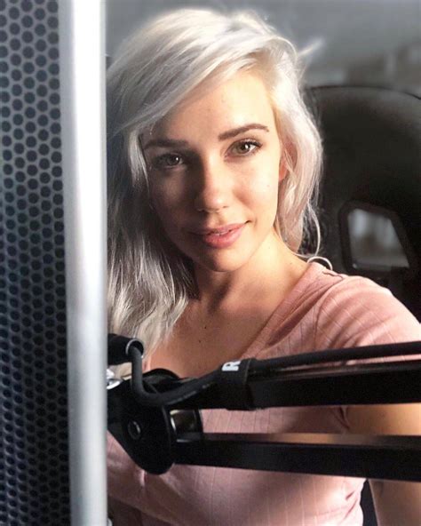 Alanah Pearce Voice Acting Scrolller