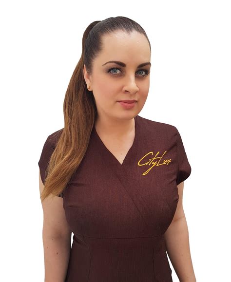 Linda Senior Massage Therapist Citylux Mobile Spa In London