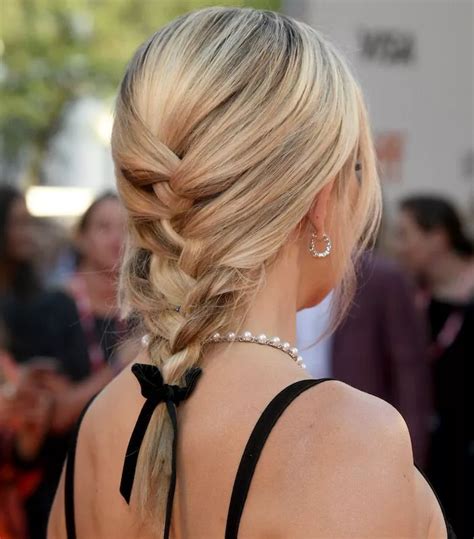 16 Braided Styles That Are Perfect For Medium Length Hair Peinados Con Trenza Francesa