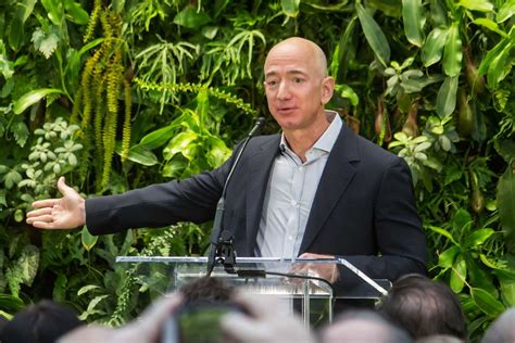 Kisah Di Balik Kesuksesan Jeff Bezos Penjual Burger Yang Jadi Pendiri