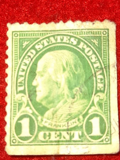 Rare Left Facing Benjamin Franklin One Cent United States Postage Stamp 1900s Lime Green