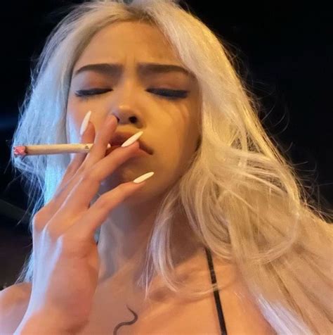 Pinterest Really Pretty Girl Girl Smoking Western Girl