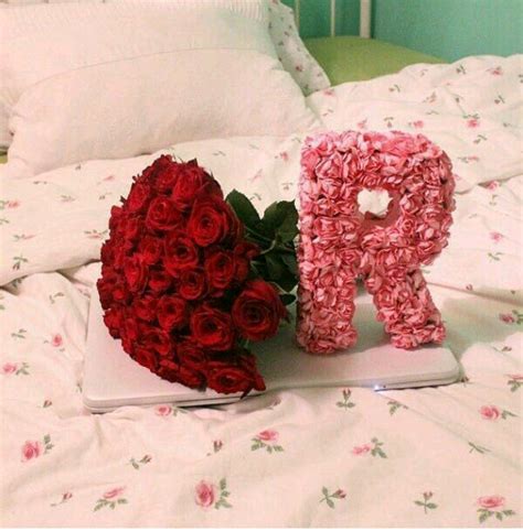 صور حرف R صور رومانسية لحرف R صبايا كيوت