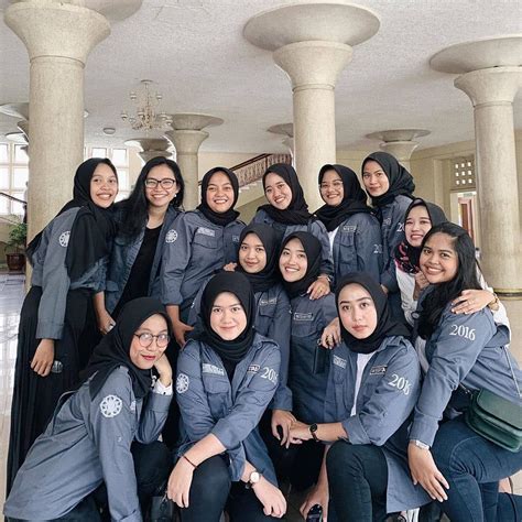 Baju Pdh Kampus Desain Baju Pengantin Pesta Dan Kondangan