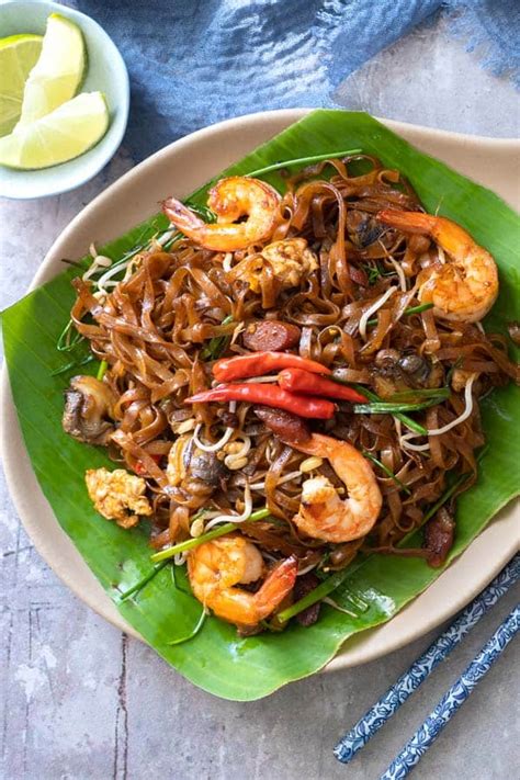 Penang Char Kway Teow Recipe El Mundo Eats