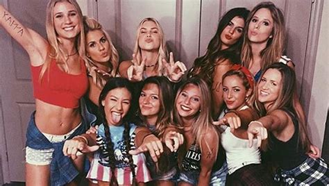 Hot College Girls Picture