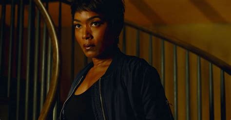 Angela Bassett De Pantera Negra Revela Que Seus Filhos Sofreram