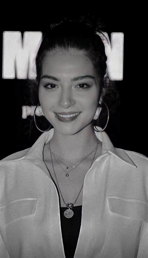 nyksnight adlı kullanıcının Melisa Aslı Pamuk panosundaki Pin Mizah