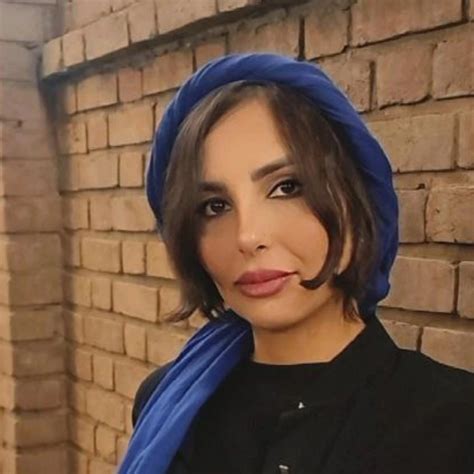 منیره حسینی