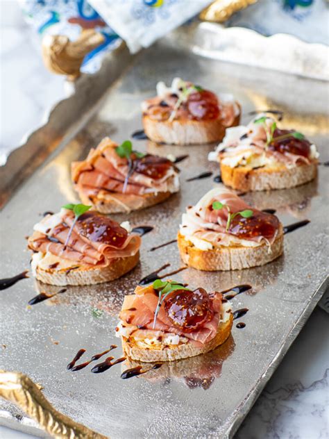 Fig And Prosciutto Crostini Recipe Tatyanas Everyday Food