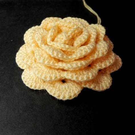 22 Easy Crochet Flowers For Beginners