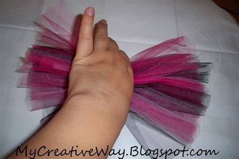 My Creative Way Tutorial Tulle Pom Poms Diy Tulle Puffs