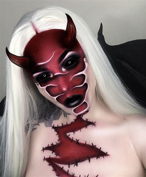 Pin By Vicky Marriner On Me Likee Creative Halloween Makeup