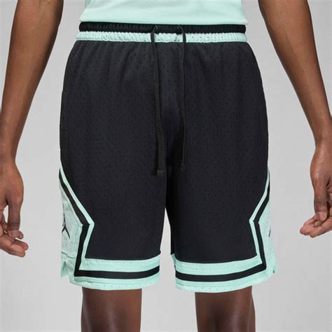 Шорты Nike Dri-Fit - купить с доставкой по выгодным ценам в интернет ...