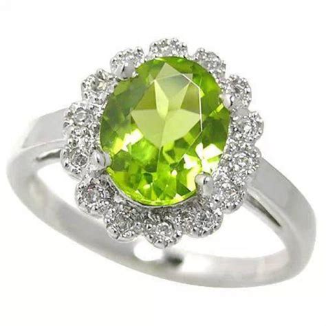 橄榄石适合哪些人戴 橄榄石适合什么属相 矿物 第10页 大山谷图库