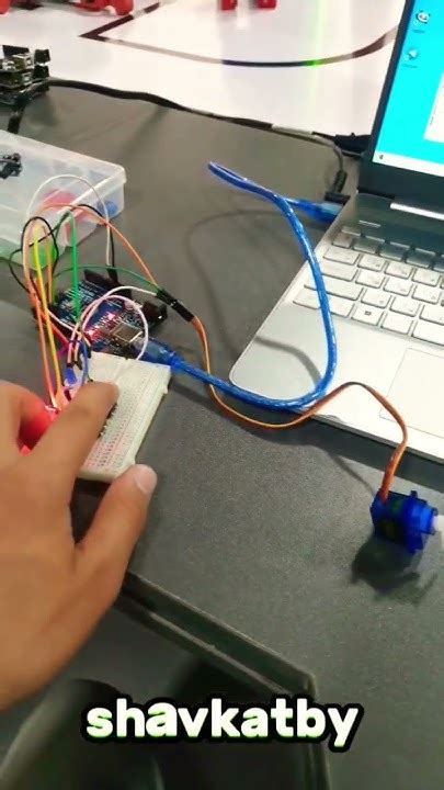 How To Control Servo Motor With Buttons Arduino Servomotors Potensiometr Robot Robotics