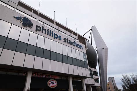 How To Watch Psv Eindhoven V Arsenal Team News Pre Match Quotes