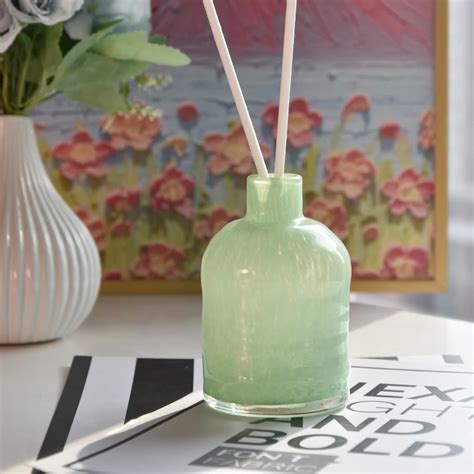Wholesale 200ml Round Glass Aroma Reed Diffuser Bottles Sunny Glassware