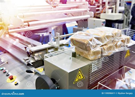 Bread Packaging Machine Stock Image Image Of Package 139098411