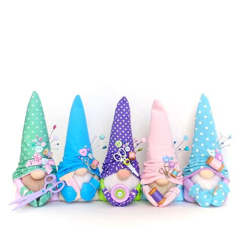 ВОЛШЕБНЫЙ ГНОМ игольница в интернет магазине на Ярмарке Мастеров Куклы и пупсы Владикавказ