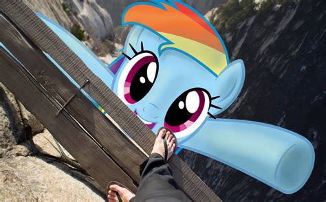 Giant Rainbow Dash The Walk Of Doom By Flutterbatismagic On Deviantart