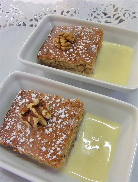 Gâteau au noix et miel L Aveyron dans l assiette