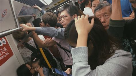港铁再涨价，港漂们都要哭了！ 哔哩哔哩