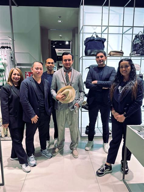 Shokhrukhbek Khasanboev On Linkedin Fashion Retail Trend Outfit