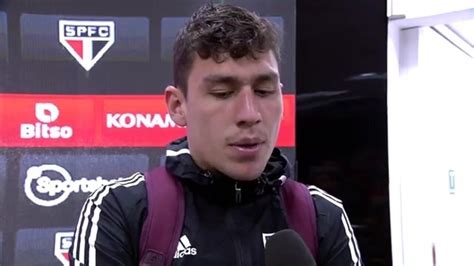 Vídeo Ferraresi fala sobre chance no São Paulo e sequência no time