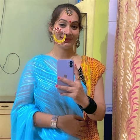 astha negi official astha negi on threads