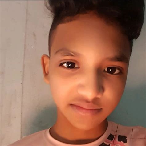 《t》《f》《f》 Youtube