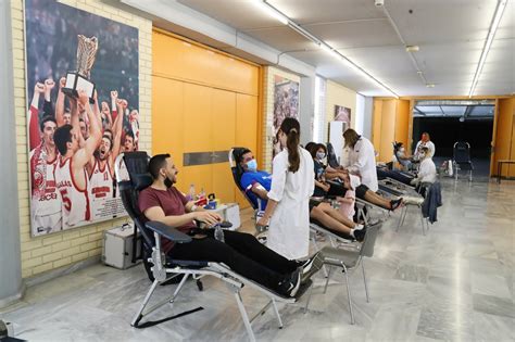 Εθελοντική αιμοδοσία Στο Παναθηναΐκό Στάδιο Debater