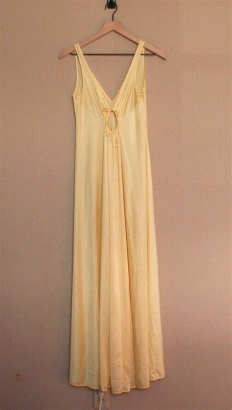 Vintage Olga Nylon Keyhole Nightgown Yellow Style 962 Gem