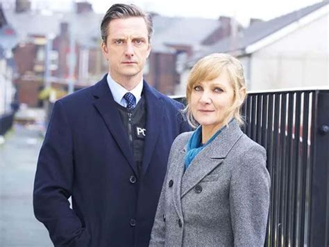 Lesley Sharp Plastic Surgery Before And After Photos 2025