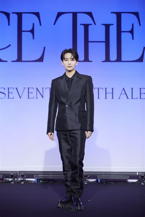 Kpopherald On Twitter Showcase Sharing Official Pictures Of