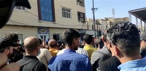 لليوم الثاني موظفو العقود بمفوضية ذي قار يتظاهرون للمطالبة بالتثبيت